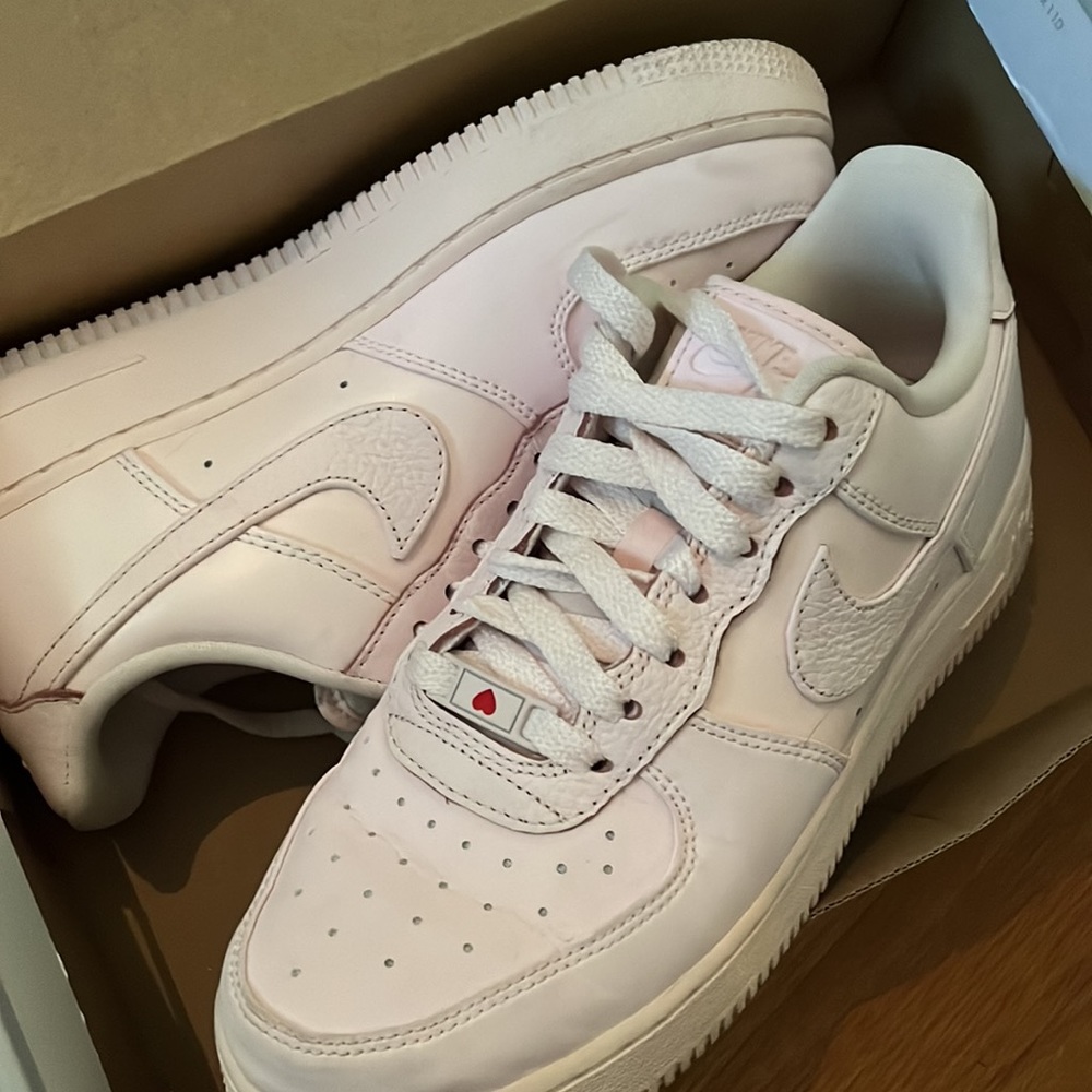Light Pink Air Force 1s - Gem